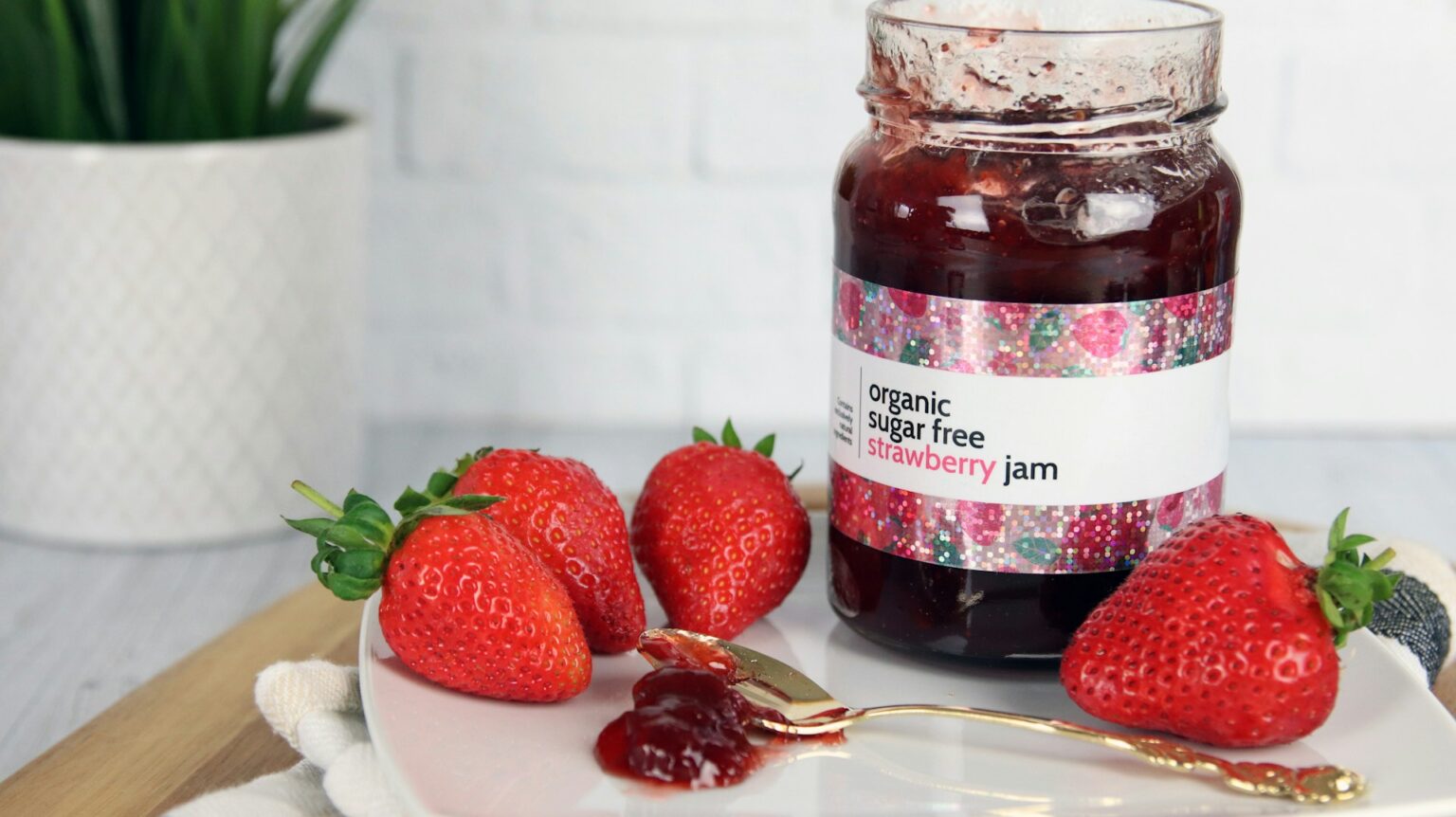 A Beginner's Guide to Choosing the Right Labels for Your Products - Vamonde